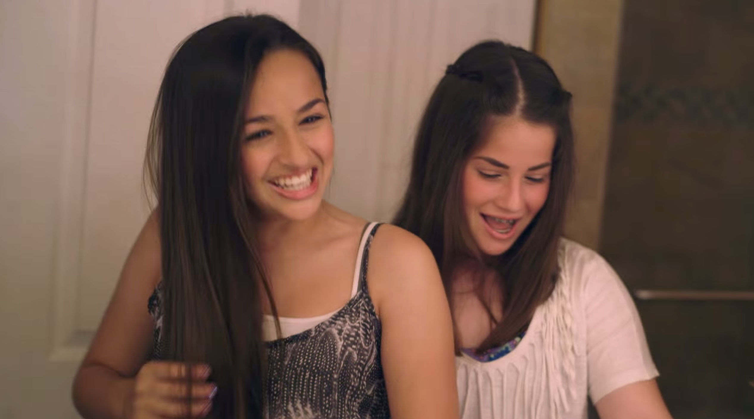 Transgender Teen Jazz Jennings Lands Major New Modeling Job