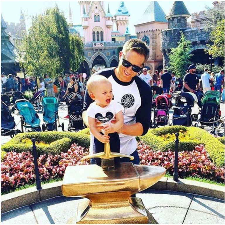 Hot Dads At Disney Instagram Instagram Of Dads At Disney World